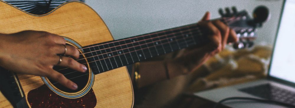 Free Backing Tracks For Guitarist to Jam Along